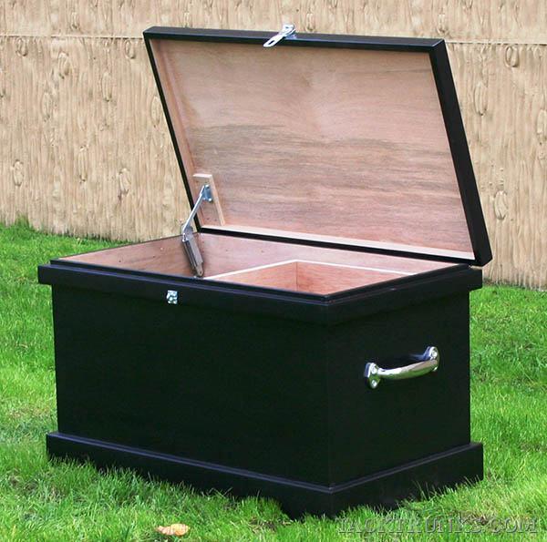 Wood Tack Box – TACKTRUNKS